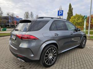 Серый Мерседес ГЛE 350 2022 в Каунас, объемом двигателя 1.99 л и пробегом 53 тыс. км за 54900 €, фото 7 на AUTOMOTO.COM.LV