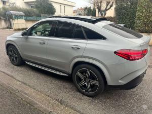 Pelēks Mercedes-Benz GLE 350 2025 Kauņa, ar dzinēja tilpumu 2.00 L un nobraukumu 17 tūkst. km par 85000 €, foto 2 vietnē AUTOMOTO.COM.LV