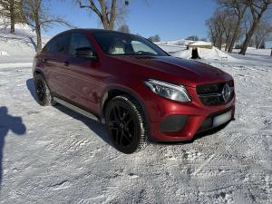 Sarkans Mercedes-Benz GLE 350 2015 Kauņa, ar dzinēja tilpumu 2.99 L un nobraukumu 251 tūkst. km par 30900 €, foto 4 vietnē AUTOMOTO.COM.LV