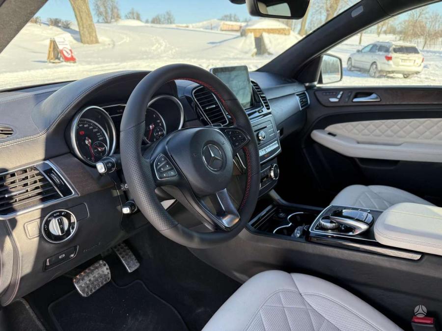 Sarkans Mercedes-Benz GLE 350 2015 Kauņa, ar dzinēja tilpumu 2.99 L un nobraukumu 251 tūkst. km par 30900 €, foto 15 vietnē AUTOMOTO.COM.LV