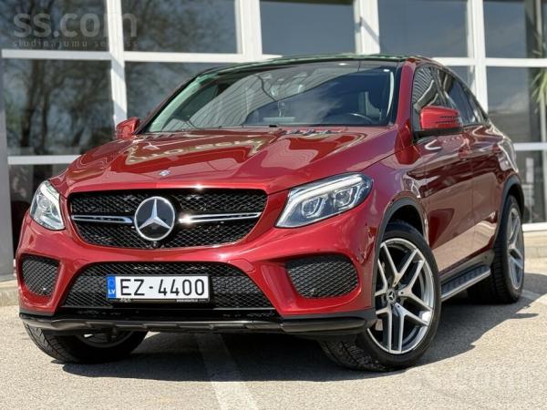Красный Мерседес ГЛE 350 2016 в Тукумс, объемом двигателя 3.00 л и пробегом 156 тыс. км за 35990 €, фото 2 на AUTOMOTO.COM.LV