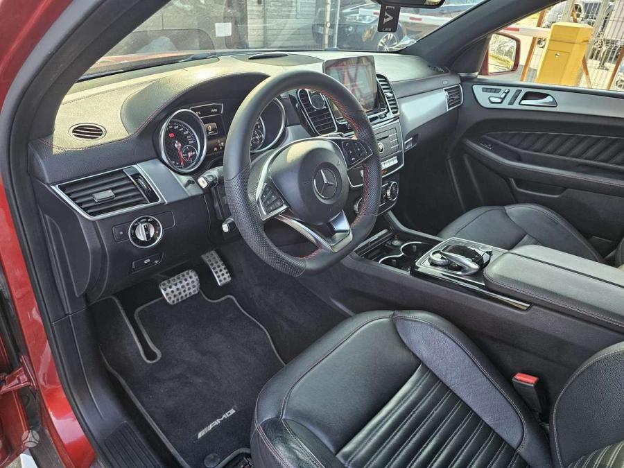 Sarkans Mercedes-Benz GLE 350 2016 Tauragė, ar dzinēja tilpumu 2.99 L un nobraukumu 257 tūkst. km par 23500 €, foto 13 vietnē AUTOMOTO.COM.LV