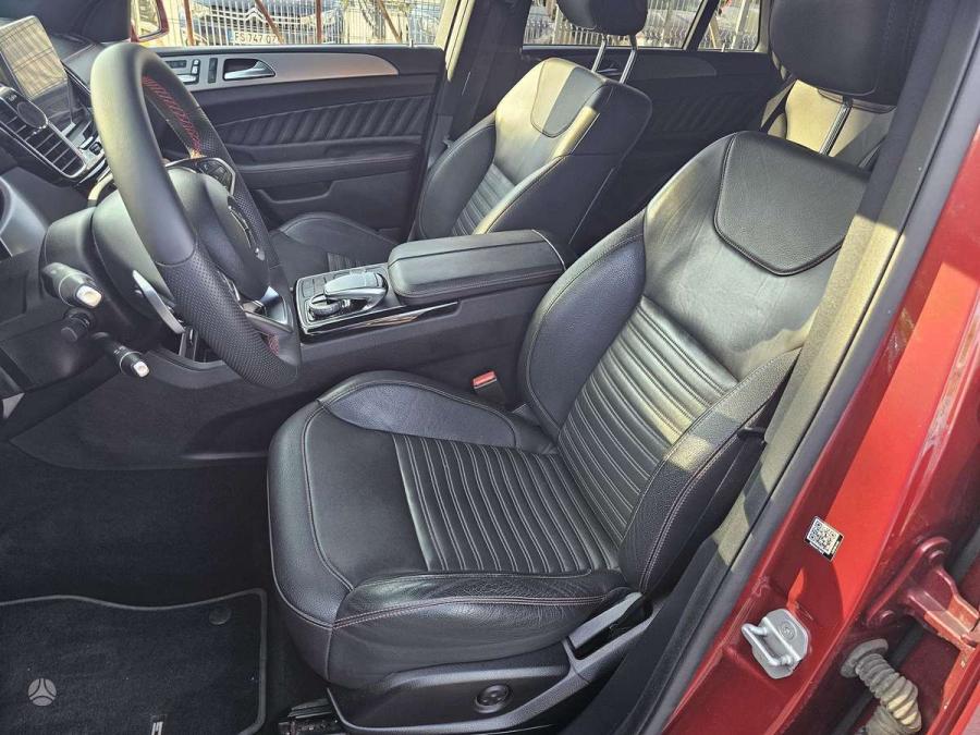 Sarkans Mercedes-Benz GLE 350 2016 Tauragė, ar dzinēja tilpumu 2.99 L un nobraukumu 257 tūkst. km par 23500 €, foto 14 vietnē AUTOMOTO.COM.LV