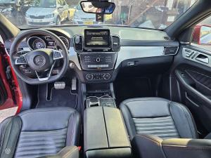 Sarkans Mercedes-Benz GLE 350 2016 Tauragė, ar dzinēja tilpumu 2.99 L un nobraukumu 257 tūkst. km par 23500 €, foto 16 vietnē AUTOMOTO.COM.LV
