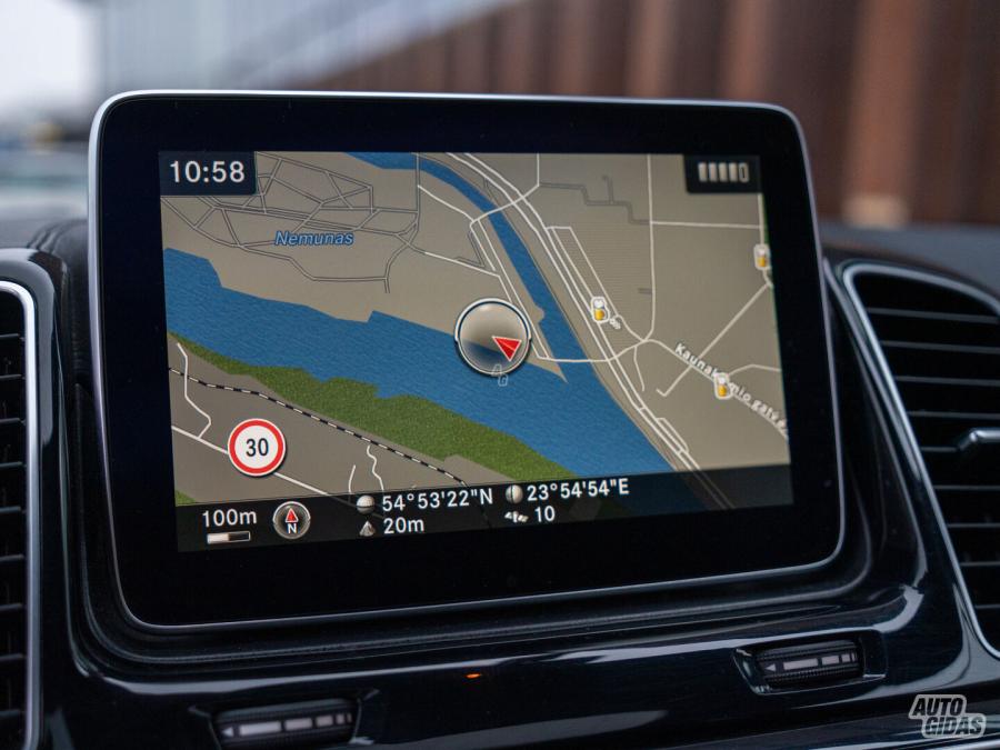 Красный Мерседес ГЛE 350 2016 в Каунас, объемом двигателя 3.50 л и пробегом 145 тыс. км за 23000 €, фото 25 на AUTOMOTO.COM.LV