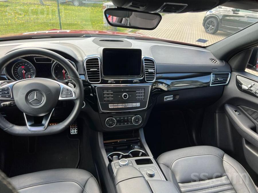 Red Mercedes-Benz GLE 350 2018 in Talsi, with an engine capacity of 3.00 L and mileage of 119 thousand km for 44970 €, photo 23 on AUTOMOTO.COM.LV