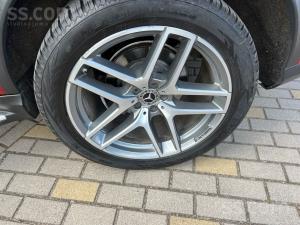 Red Mercedes-Benz GLE 350 2018 in Talsi, with an engine capacity of 3.00 L and mileage of 131 thousand km for 47970 €, photo 12 on AUTOMOTO.COM.LV