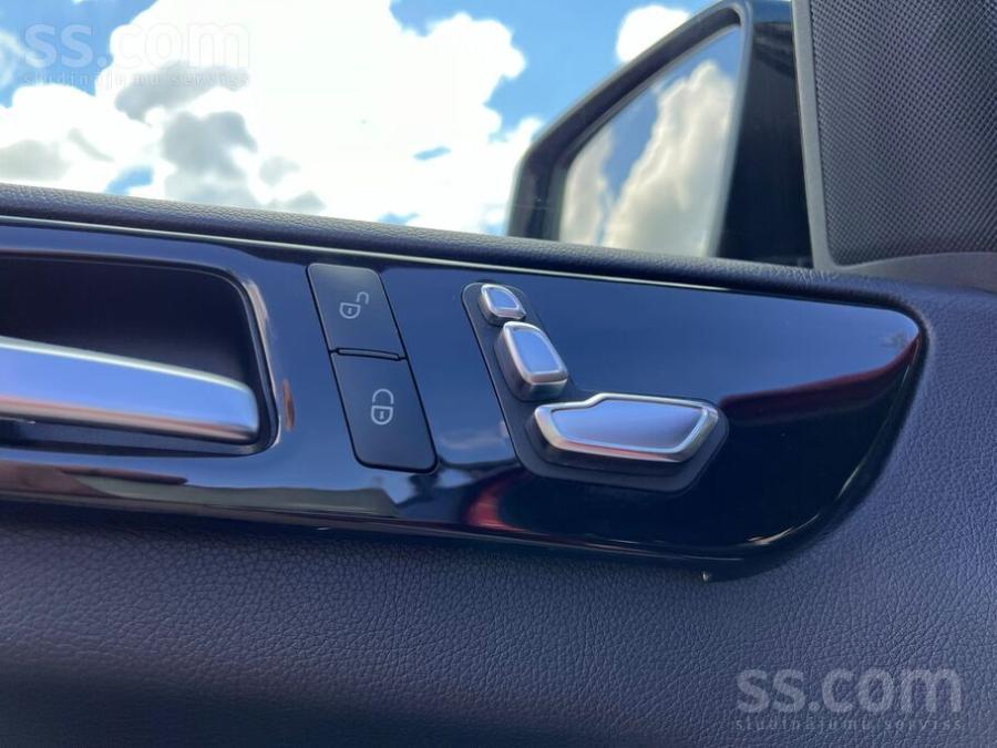 Red Mercedes-Benz GLE 350 2018 in Talsi, with an engine capacity of 3.00 L and mileage of 131 thousand km for 47970 €, photo 15 on AUTOMOTO.COM.LV