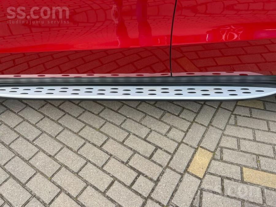 Red Mercedes-Benz GLE 350 2018 in Talsi, with an engine capacity of 3.00 L and mileage of 131 thousand km for 47970 €, photo 22 on AUTOMOTO.COM.LV