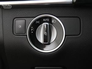 Красный Мерседес ГЛE 350 2018 в Вильнюс, объемом двигателя 3.00 л и пробегом 81 тыс. км за 35999 €, фото 27 на AUTOMOTO.COM.LV