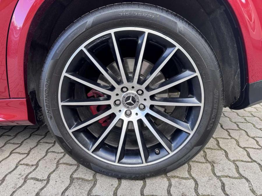 Red Mercedes-Benz GLE 350 2020 in Pasvalys, with an engine capacity of 2.93 L and mileage of 80 thousand km for 61000 €, photo 13 on AUTOMOTO.COM.LV
