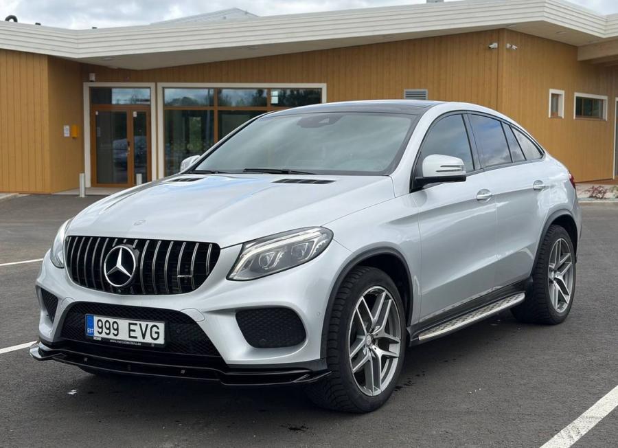 Mercedes-Benz GLE 350 2015 Narva, ar dzinēja tilpumu 3.00 L un nobraukumu 267 tūkst. km par 26990 €, foto 5 vietnē AUTOMOTO.COM.LV