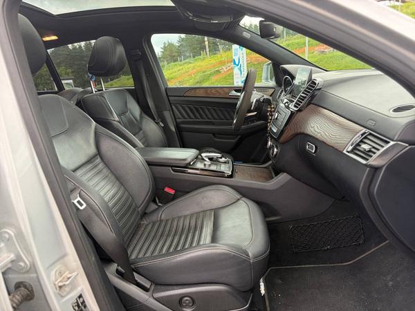 Мерседес ГЛE 350 2015 в Нарва на AUTOMOTO.COM.LV Мерседес ГЛE 350 2015 в Нарва, объемом двигателя 3.00 л и пробегом 267 тыс. км за 26990 €, фото 8 на AUTOMOTO.COM.LV