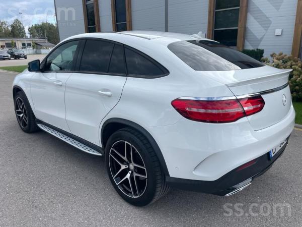 Balts Mercedes-Benz GLE 350 2016 Rīga, ar dzinēja tilpumu 3.00 L un nobraukumu 142 tūkst. km par 29900 €, foto 4 vietnē AUTOMOTO.COM.LV