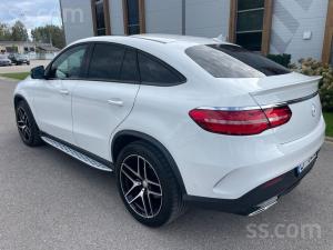 Balts Mercedes-Benz GLE 350 2016 Rīga, ar dzinēja tilpumu 3.00 L un nobraukumu 142 tūkst. km par 29900 €, foto 4 vietnē AUTOMOTO.COM.LV