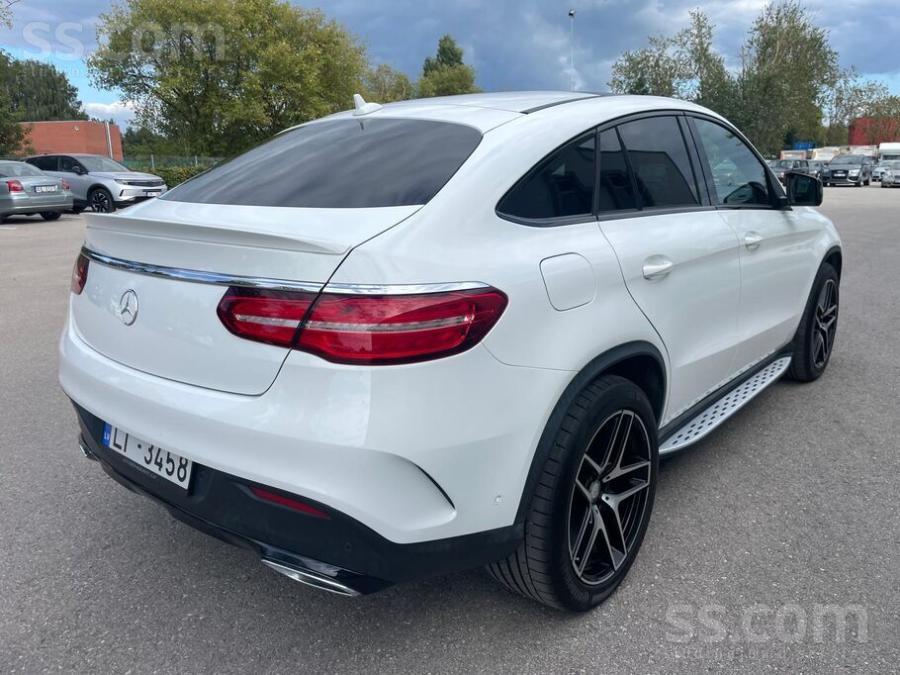 Balts Mercedes-Benz GLE 350 2016 Rīga, ar dzinēja tilpumu 3.00 L un nobraukumu 142 tūkst. km par 29900 €, foto 6 vietnē AUTOMOTO.COM.LV