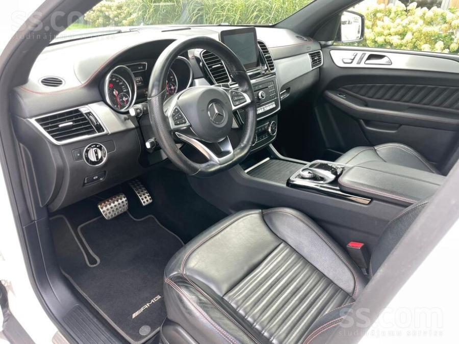 Balts Mercedes-Benz GLE 350 2016 Rīga, ar dzinēja tilpumu 3.00 L un nobraukumu 142 tūkst. km par 29900 €, foto 11 vietnē AUTOMOTO.COM.LV