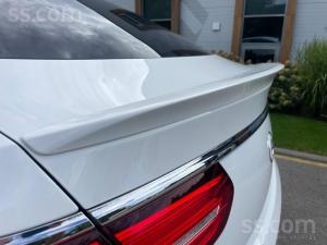 Balts Mercedes-Benz GLE 350 2016 Rīga, ar dzinēja tilpumu 3.00 L un nobraukumu 142 tūkst. km par 29900 €, foto 17 vietnē AUTOMOTO.COM.LV