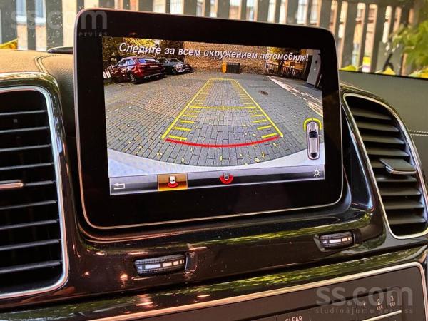 Белый Мерседес ГЛE 350 2018 в Рига, объемом двигателя 3.00 л и пробегом 139 тыс. км за 27200 €, фото 8 на AUTOMOTO.COM.LV