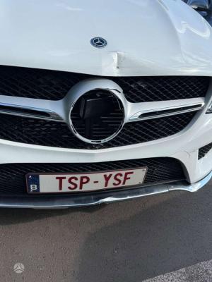 Белый Мерседес ГЛE 350 2018 в Каунас, объемом двигателя 0.35 л и пробегом 295 тыс. км за 16900 €, фото 30 на AUTOMOTO.COM.LV