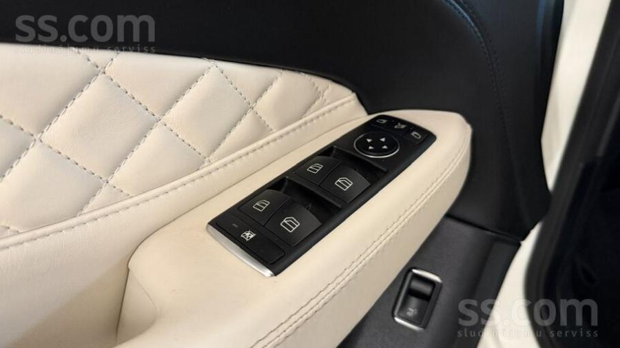 Balts Mercedes-Benz GLE 350 2018 Rīga, ar dzinēja tilpumu 3.00 L un nobraukumu 121 tūkst. km par 34900 €, foto 11 vietnē AUTOMOTO.COM.LV