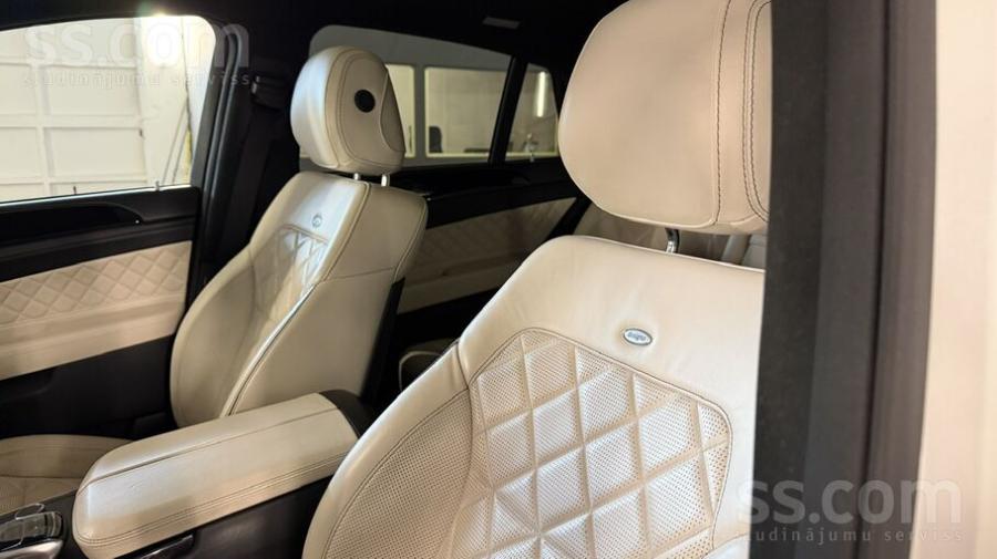 Balts Mercedes-Benz GLE 350 2018 Rīga, ar dzinēja tilpumu 3.00 L un nobraukumu 121 tūkst. km par 34900 €, foto 12 vietnē AUTOMOTO.COM.LV