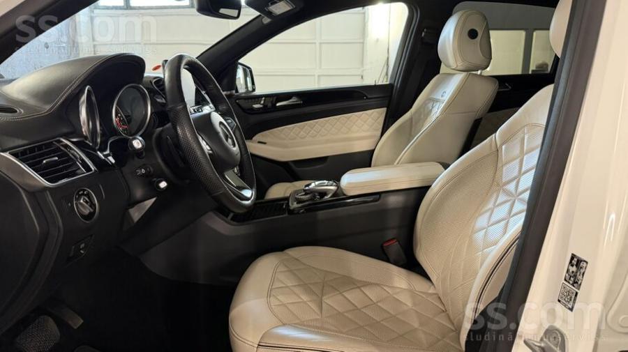 Balts Mercedes-Benz GLE 350 2018 Rīga, ar dzinēja tilpumu 3.00 L un nobraukumu 121 tūkst. km par 34900 €, foto 15 vietnē AUTOMOTO.COM.LV