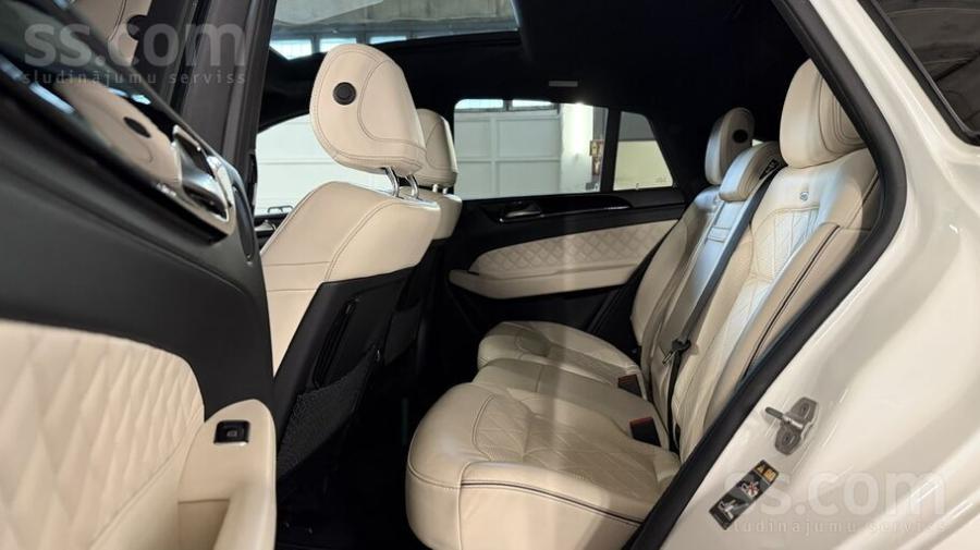 Balts Mercedes-Benz GLE 350 2018 Rīga, ar dzinēja tilpumu 3.00 L un nobraukumu 121 tūkst. km par 34900 €, foto 16 vietnē AUTOMOTO.COM.LV