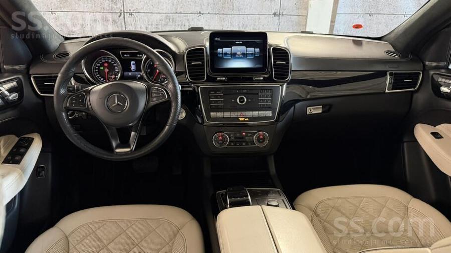 Balts Mercedes-Benz GLE 350 2018 Rīga, ar dzinēja tilpumu 3.00 L un nobraukumu 121 tūkst. km par 34900 €, foto 17 vietnē AUTOMOTO.COM.LV