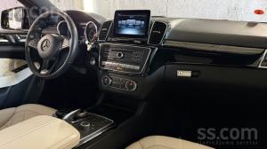 Balts Mercedes-Benz GLE 350 2018 Rīga, ar dzinēja tilpumu 3.00 L un nobraukumu 121 tūkst. km par 34900 €, foto 19 vietnē AUTOMOTO.COM.LV