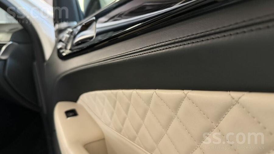 Balts Mercedes-Benz GLE 350 2018 Rīga, ar dzinēja tilpumu 3.00 L un nobraukumu 121 tūkst. km par 34900 €, foto 22 vietnē AUTOMOTO.COM.LV