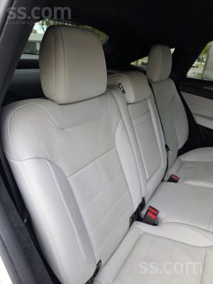 Белый Мерседес ГЛE 350 2019 в Рига, объемом двигателя 3.00 л и пробегом 130 тыс. км за 45000 €, фото 14 на AUTOMOTO.COM.LV