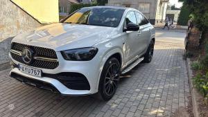 White Mercedes-Benz GLE 350 2020 in Kaunas, with an engine capacity of 1.95 L and mileage of 194 thousand km for 54500 €, photo  on AUTOMOTO.COM.LV