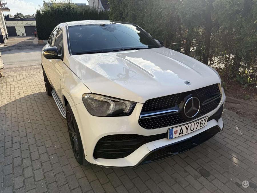 Белый Мерседес ГЛE 350 2020 в Каунас, объемом двигателя 1.95 л и пробегом 194 тыс. км за 54500 €, фото 6 на AUTOMOTO.COM.LV