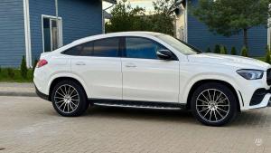 Balts Mercedes-Benz GLE 350 2023 Gargždai, ar dzinēja tilpumu 1.99 L un nobraukumu 119 tūkst. km par 72000 €, foto 3 vietnē AUTOMOTO.COM.LV