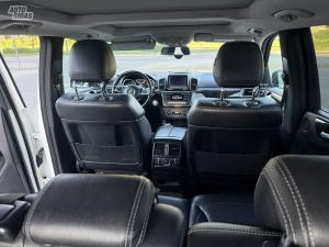 White Mercedes-Benz GLE 350 2014 in Siauliai, with an engine capacity of 3.00 L and mileage of 175 thousand km for 18400 €, photo 8 on AUTOMOTO.COM.LV