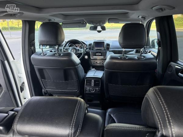 Balts Mercedes-Benz GLE 350 2014 Šauļi, ar dzinēja tilpumu 3.00 L un nobraukumu 175 tūkst. km par 17999 €, foto 8 vietnē AUTOMOTO.COM.LV