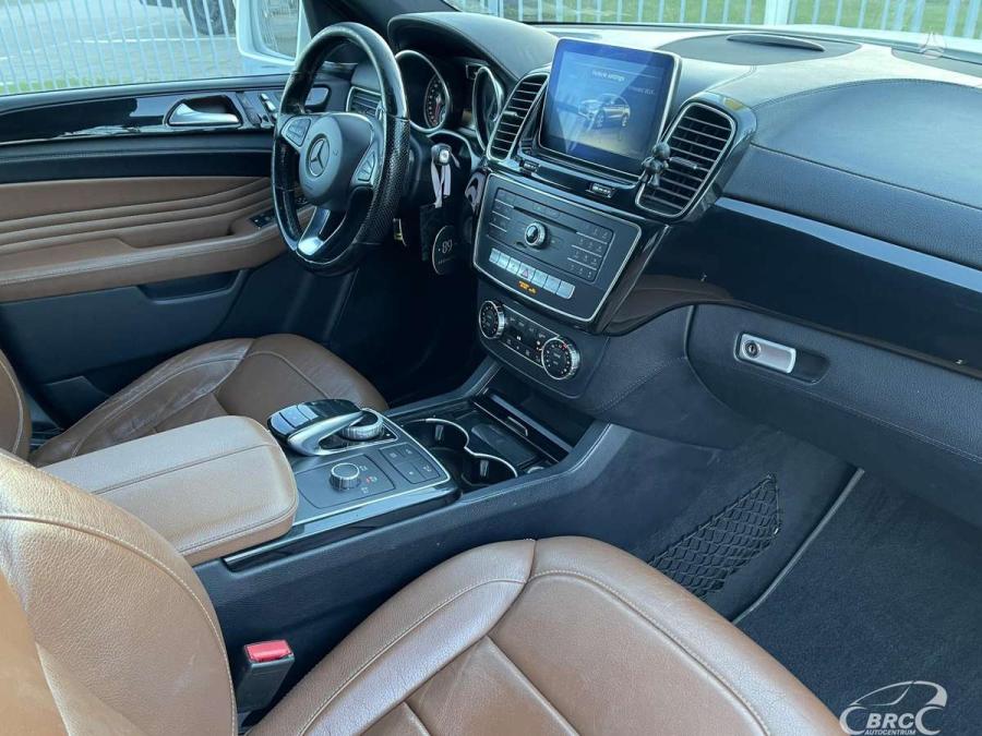 Balts Mercedes-Benz GLE 350 2015 Klaipėda, ar dzinēja tilpumu 2.99 L un nobraukumu 308 tūkst. km par 24000 €, foto 6 vietnē AUTOMOTO.COM.LV