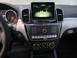 Balts Mercedes-Benz GLE 350 2015 Pasvalys, ar dzinēja tilpumu 3.00 L un nobraukumu 283 tūkst. km par 21900 €, foto 16 vietnē AUTOMOTO.COM.LV