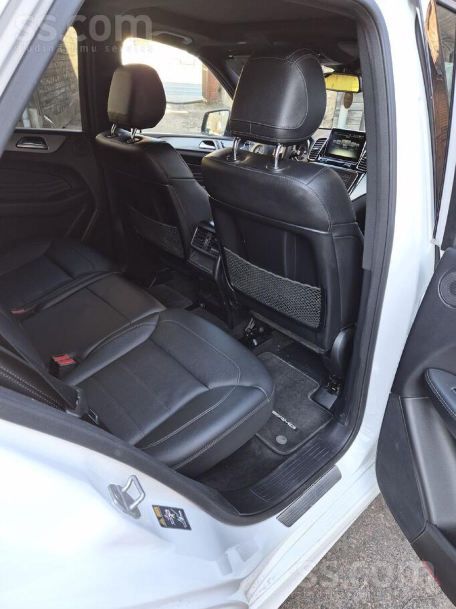 Balts Mercedes-Benz GLE 350 2015 Rīga, ar dzinēja tilpumu 3.00 L un nobraukumu 212 tūkst. km par 21500 €, foto 12 vietnē AUTOMOTO.COM.LV