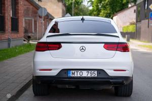 Balts Mercedes-Benz GLE 350 2015 Klaipėda, ar dzinēja tilpumu 3.00 L un nobraukumu 225 tūkst. km par 29300 €, foto 5 vietnē AUTOMOTO.COM.LV