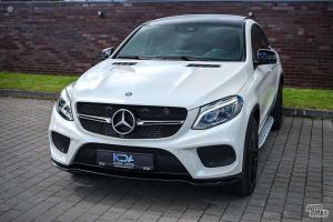 Белый Мерседес ГЛE 350 2015 в Каунас, объемом двигателя 3.00 л и пробегом 85 тыс. км за 35950 €, фото 5 на AUTOMOTO.COM.LV