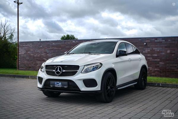 White Mercedes-Benz GLE 350 2015 in Kaunas, with an engine capacity of 3.00 L and mileage of 85 thousand km for 35950 €, photo 5 on AUTOMOTO.COM.LV