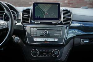 Белый Мерседес ГЛE 350 2015 в Каунас, объемом двигателя 3.00 л и пробегом 85 тыс. км за 35950 €, фото 20 на AUTOMOTO.COM.LV