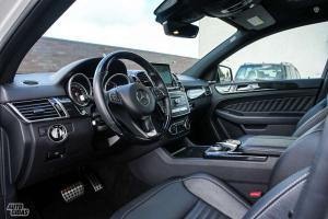 Белый Мерседес ГЛE 350 2015 в Каунас, объемом двигателя 3.00 л и пробегом 85 тыс. км за 35950 €, фото 28 на AUTOMOTO.COM.LV
