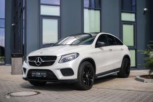Balts Mercedes-Benz GLE 350 2015 Kauņa, ar dzinēja tilpumu 2.99 L un nobraukumu 85 tūkst. km par 35950 €, foto 3 vietnē AUTOMOTO.COM.LV