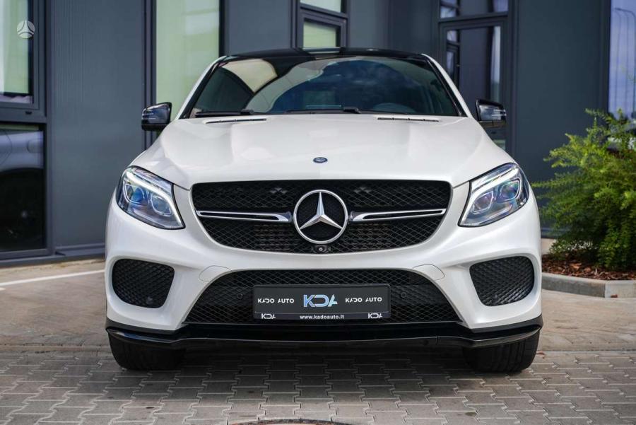 Balts Mercedes-Benz GLE 350 2015 Kauņa, ar dzinēja tilpumu 2.99 L un nobraukumu 85 tūkst. km par 35950 €, foto 5 vietnē AUTOMOTO.COM.LV