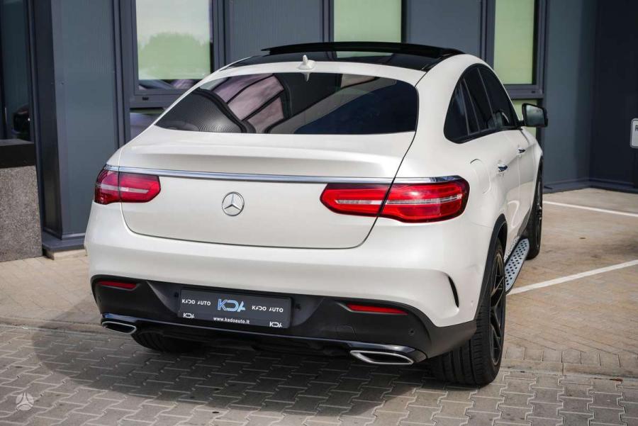 Balts Mercedes-Benz GLE 350 2015 Kauņa, ar dzinēja tilpumu 2.99 L un nobraukumu 85 tūkst. km par 35950 €, foto 14 vietnē AUTOMOTO.COM.LV
