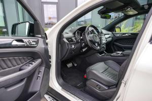 Balts Mercedes-Benz GLE 350 2015 Kauņa, ar dzinēja tilpumu 2.99 L un nobraukumu 85 tūkst. km par 35950 €, foto 26 vietnē AUTOMOTO.COM.LV