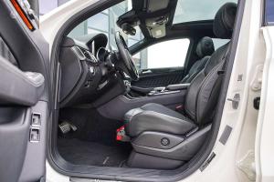 Balts Mercedes-Benz GLE 350 2015 Kauņa, ar dzinēja tilpumu 2.99 L un nobraukumu 85 tūkst. km par 35950 €, foto 27 vietnē AUTOMOTO.COM.LV